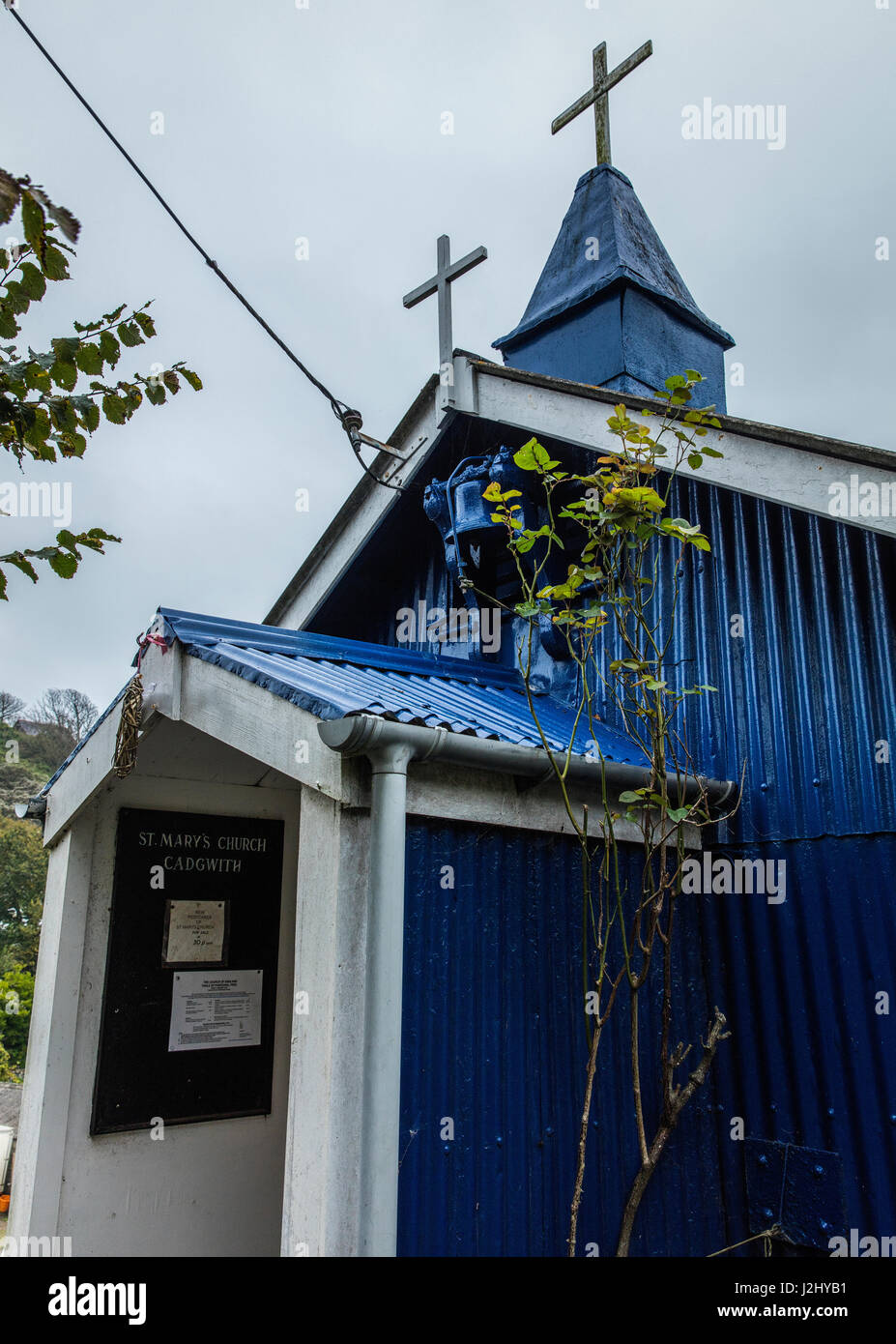 Corrugated iron church hi-res stock photography and images - Alamy