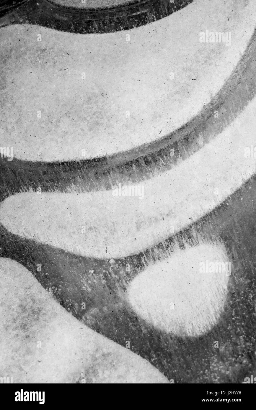 Usa, Utah. Abstract design of frozen bubble patterns in stream, Hunter ...