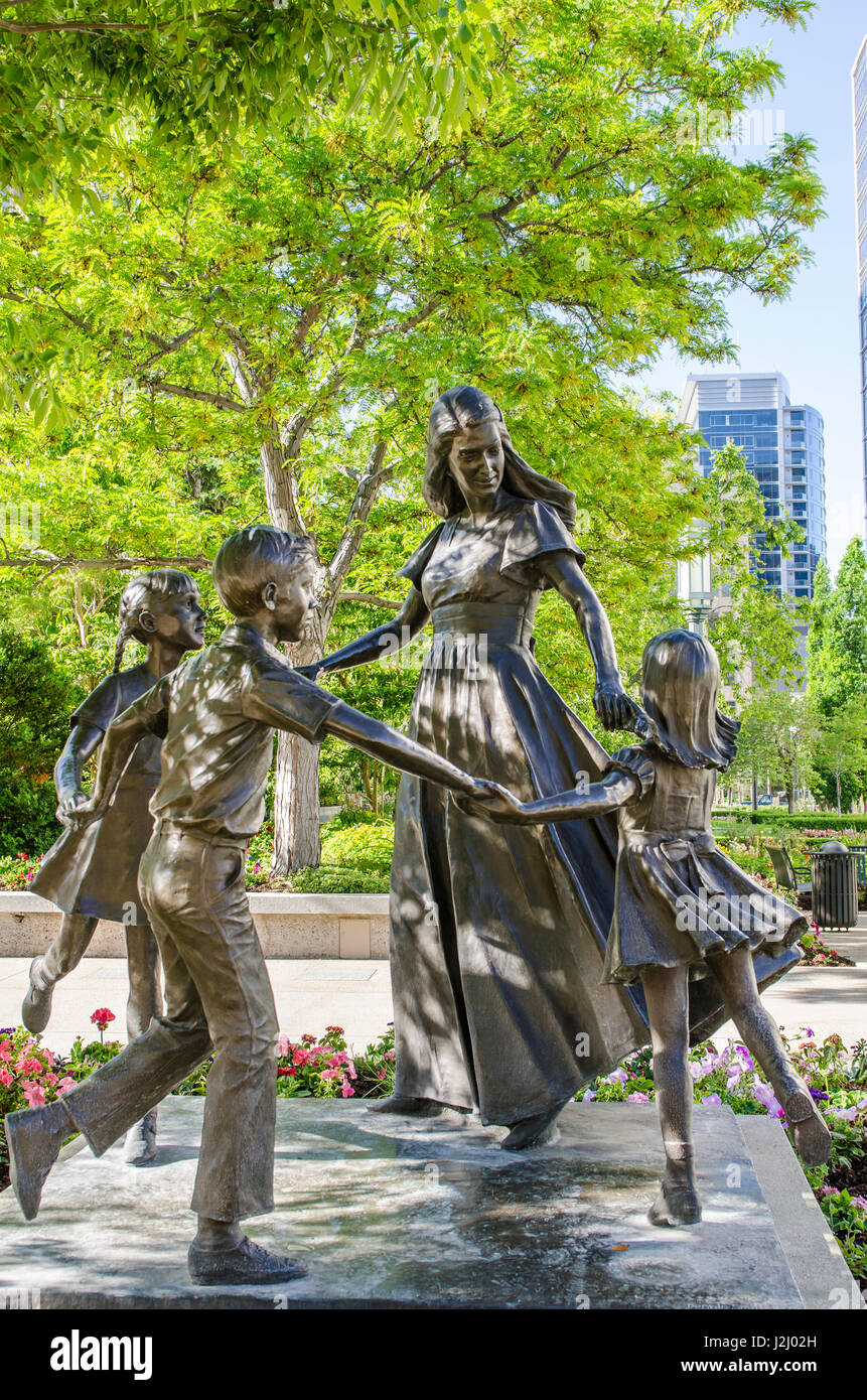 Joyful Moment Statue, Temple Square, Salt Lake City, Utah, USA Stock ...