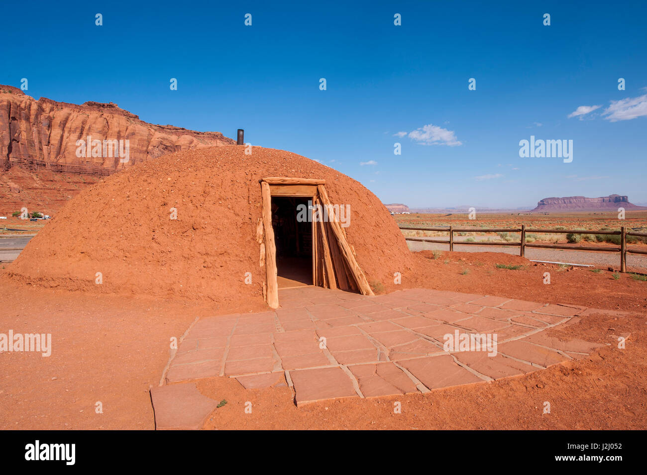Navajo hogan dwelling, Monument Valley Navajo Tribal Park, Monument ...