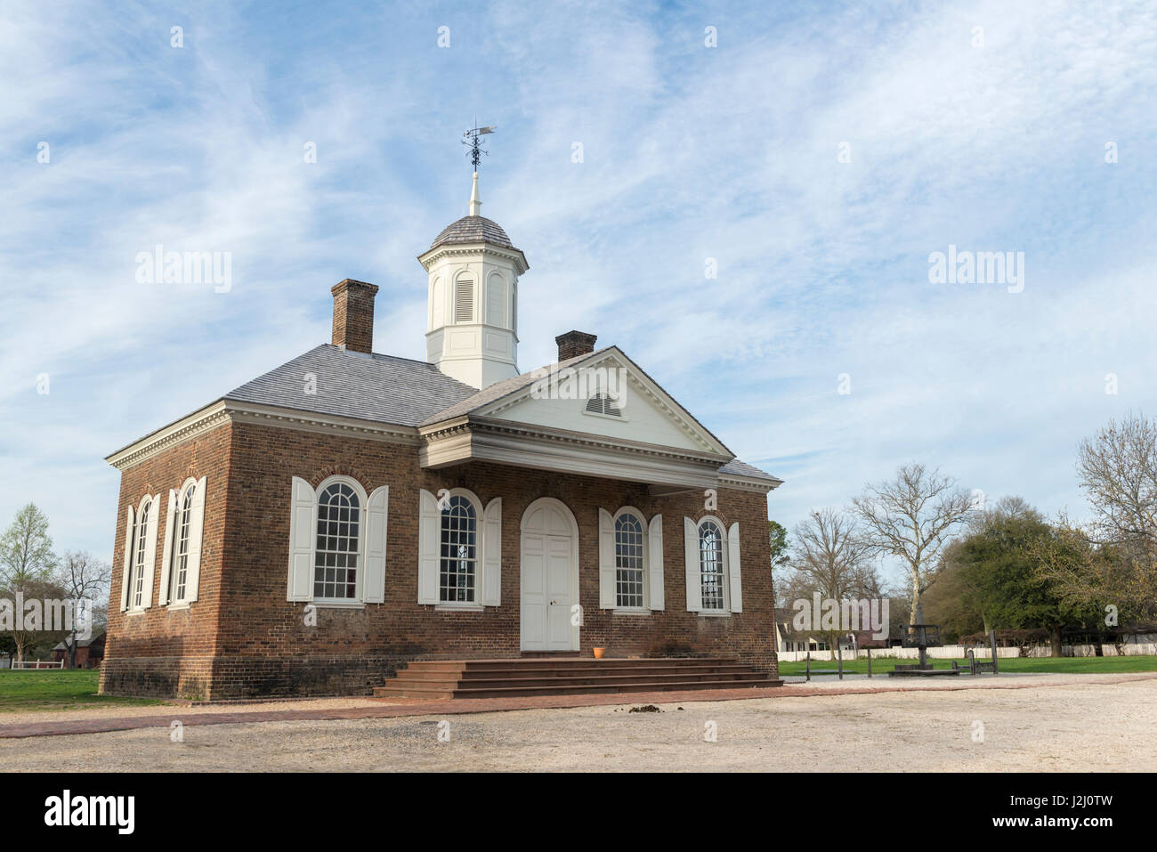 USA, Virginia, Williamsburg, Colonial Williamsburg, courthouse (Large ...