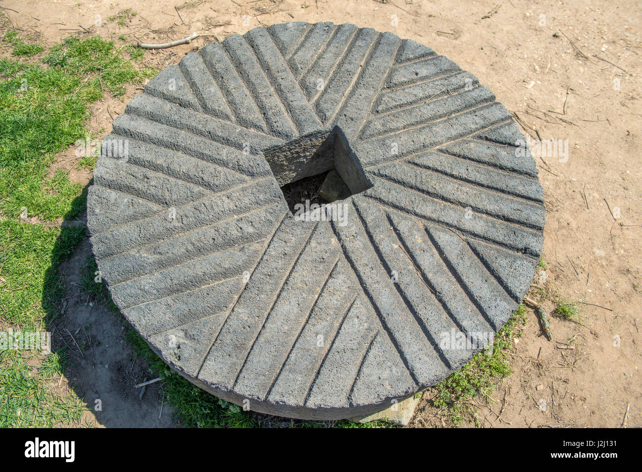 Gristmill millstone hi-res stock photography and images - Alamy