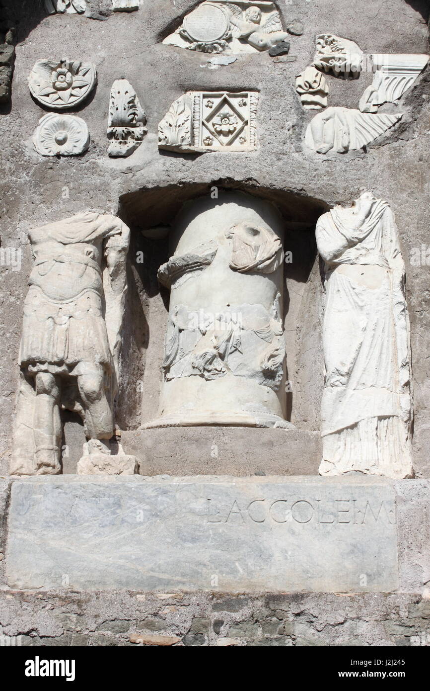 Roman couple hi-res stock photography and images - Alamy
