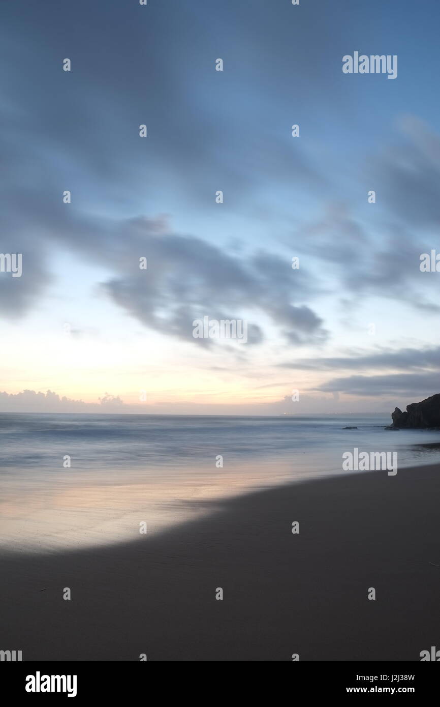 Chiringuitos beach (Gale beach) scenery in Albufeira. Algarve, Portugal ...