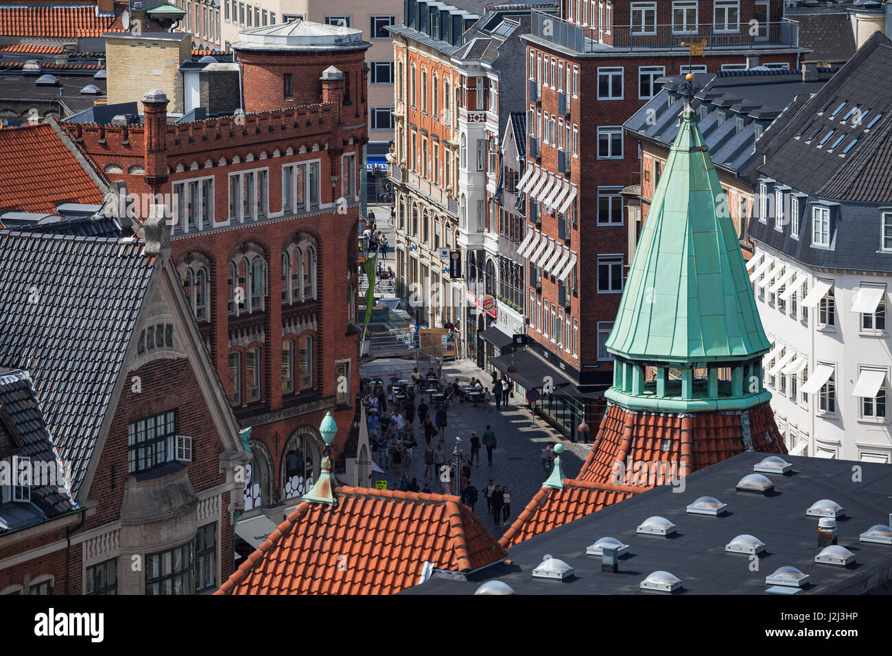COPENHAGEN, DENMARK - 24 JUN 2016: City center streets and street life ...