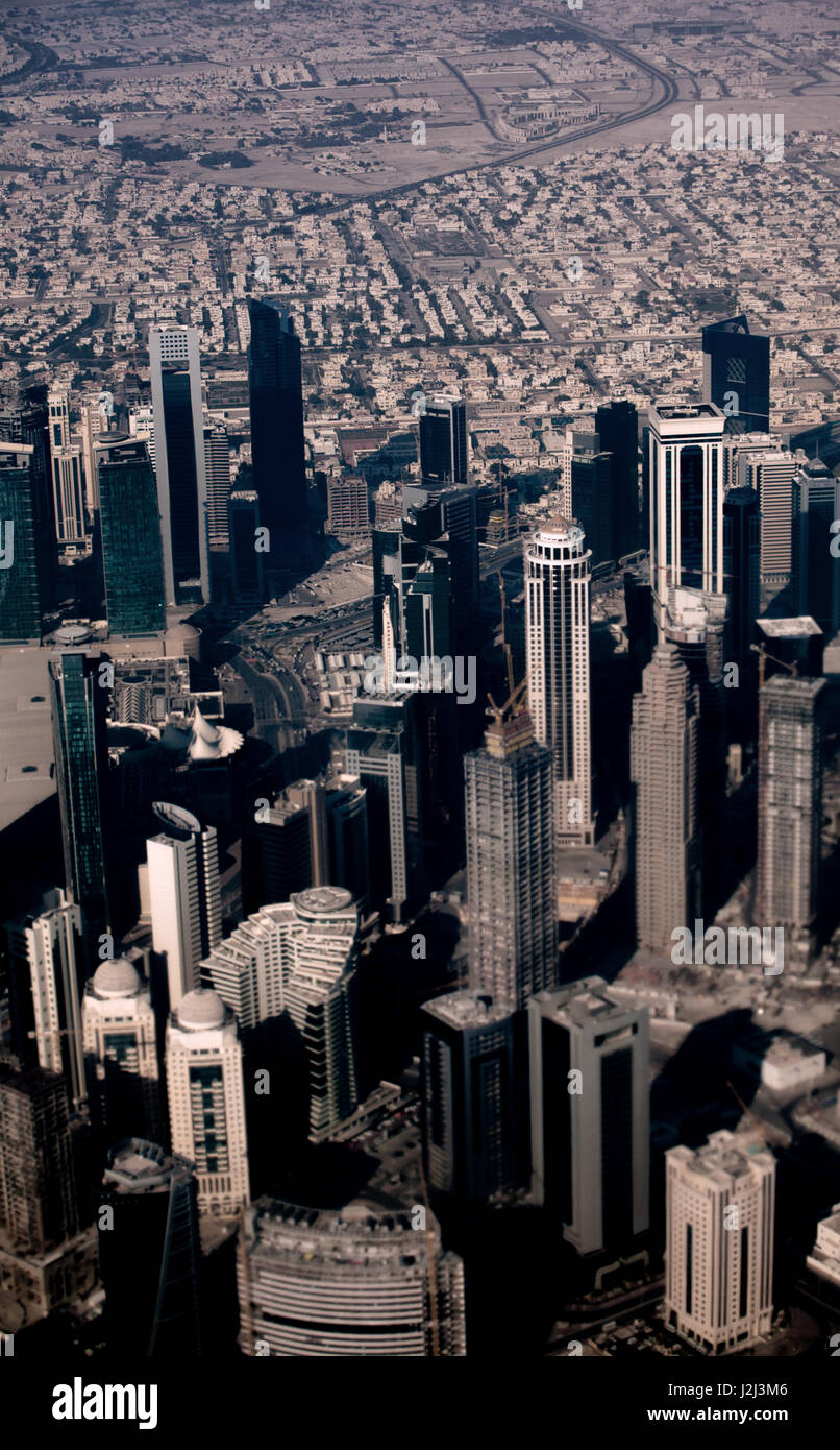Doha qatar skylines hi-res stock photography and images - Alamy