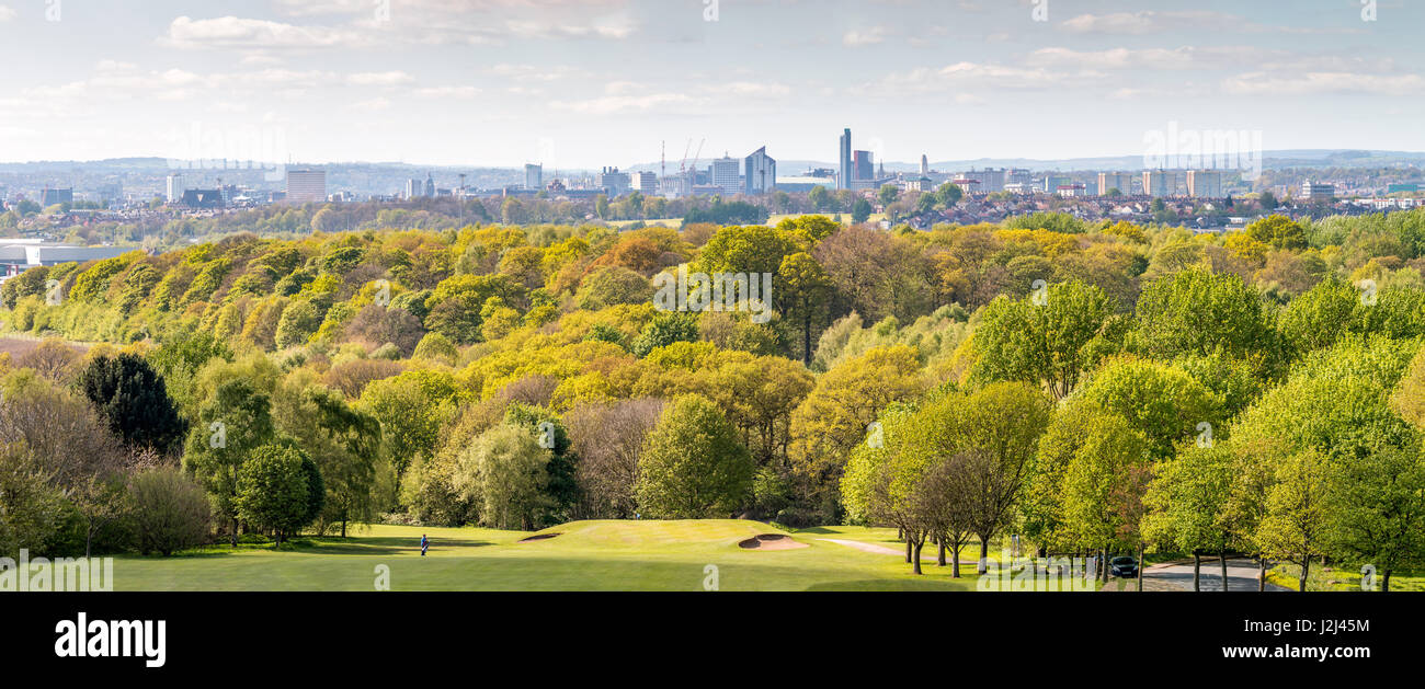 Leeds skyline hi-res stock photography and images - Alamy