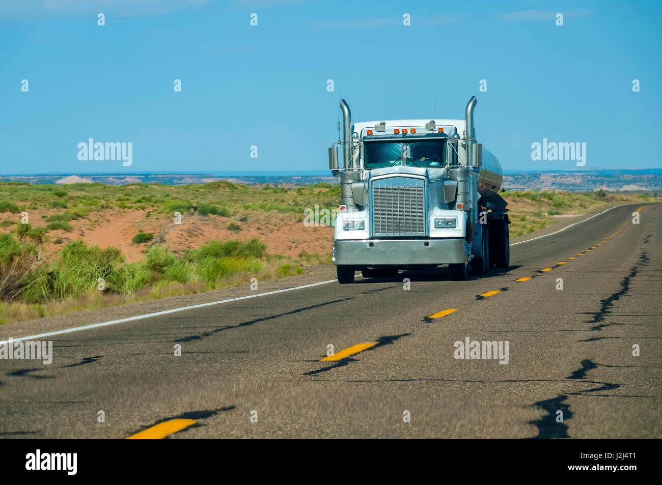 American Semitrailer Truck on Highway in the South West Stock Photo - Alamy