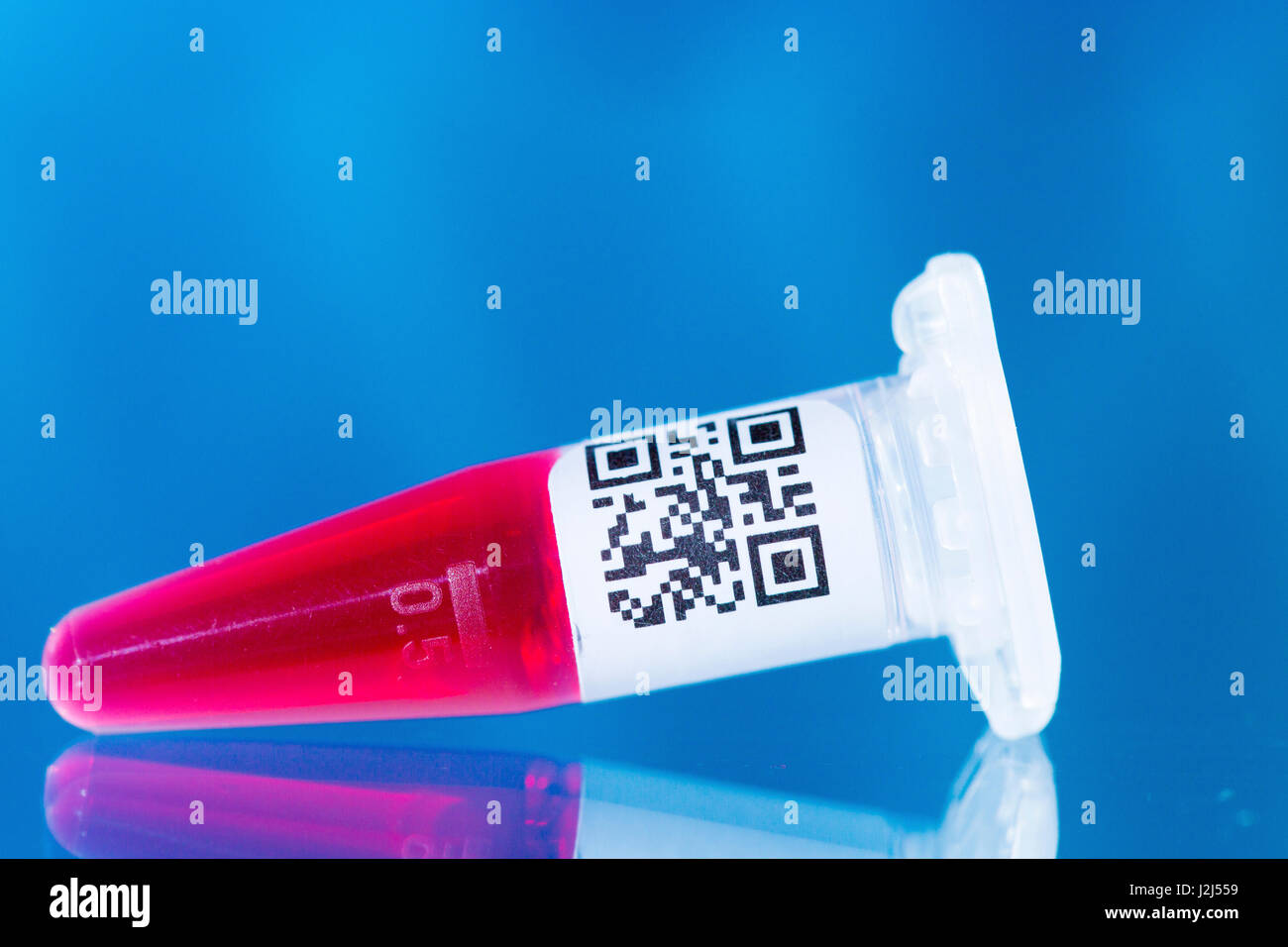 Blood vial hi-res stock photography and images - Alamy