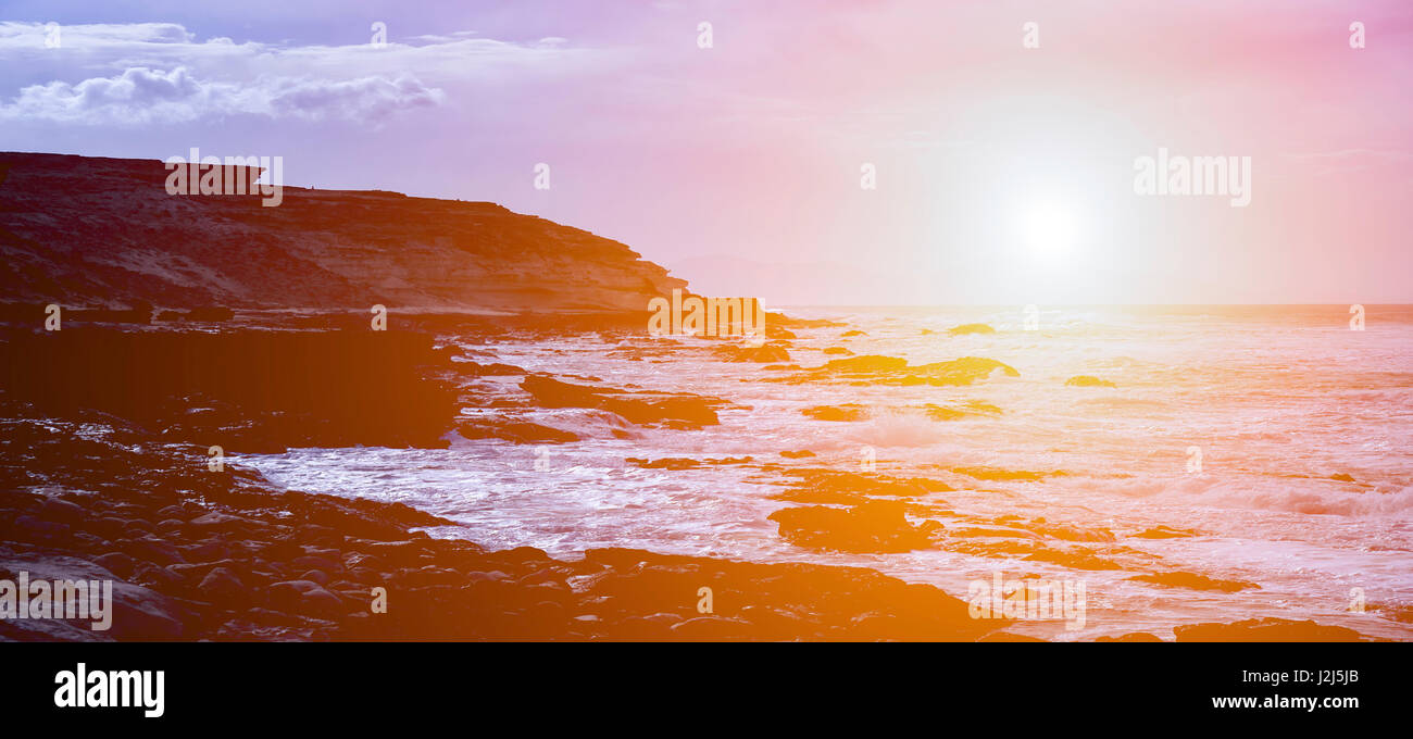 Tranquil seascape in sunset hi-res stock photography and images - Alamy