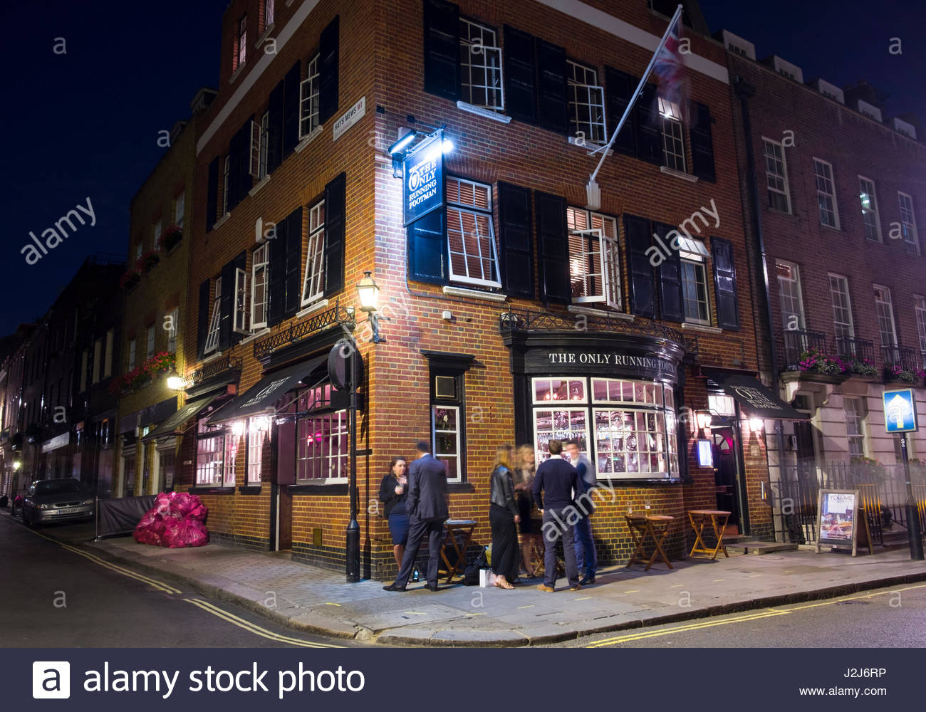 Outside Pub Night High Resolution Stock Photography and Images - Alamy