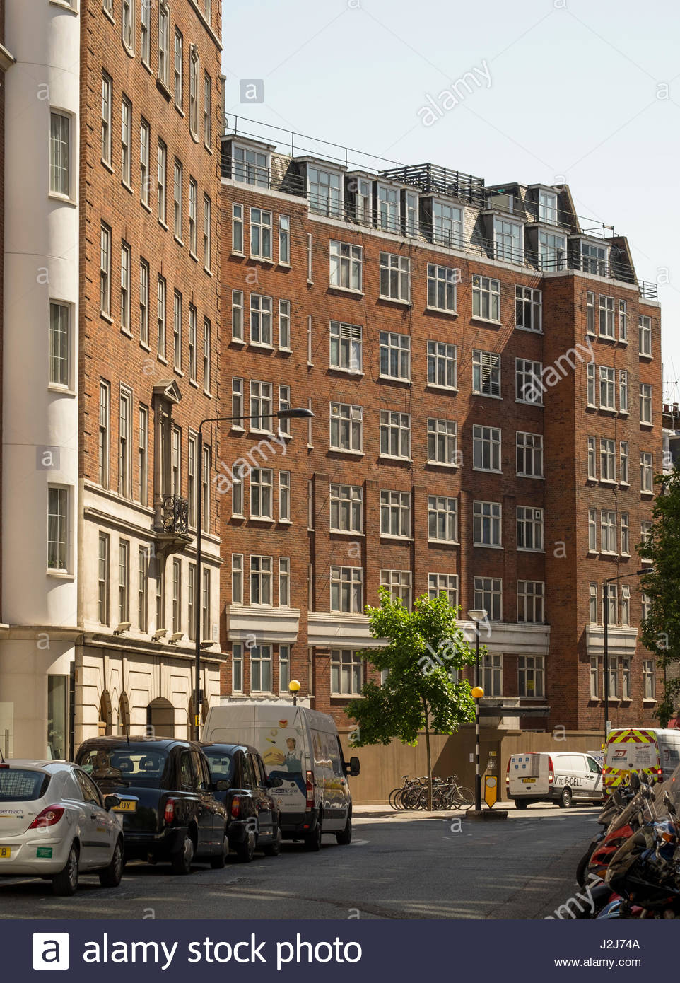 Curzon Street Mayfair Stock Photos & Curzon Street Mayfair Stock Images ...