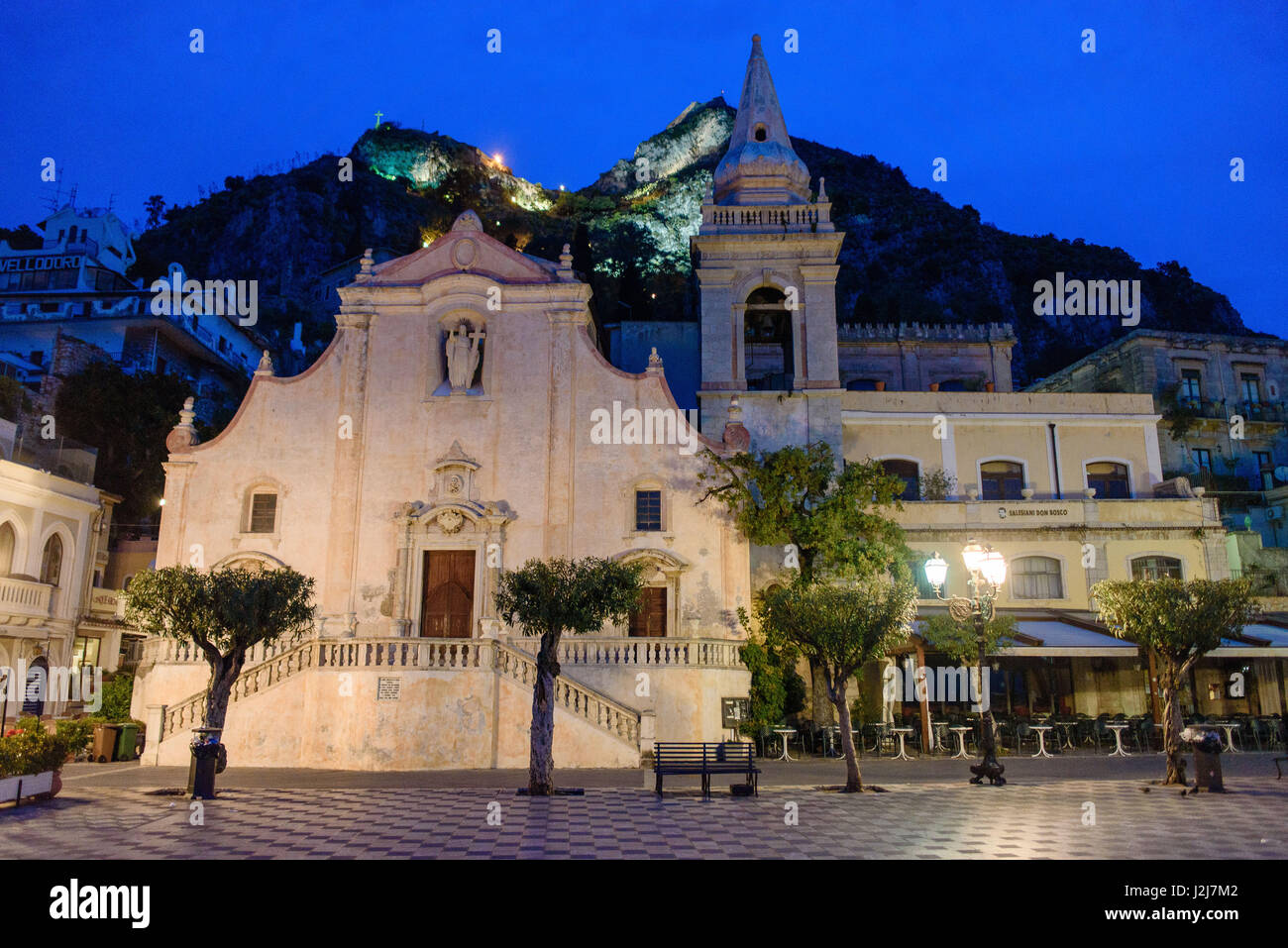 Church in Taormina, Sicily Stock Photo - Alamy