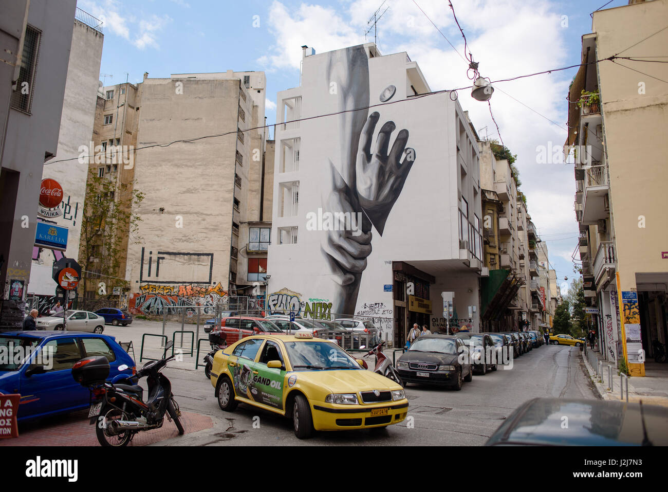 Street traffic in athens hi-res stock photography and images - Alamy