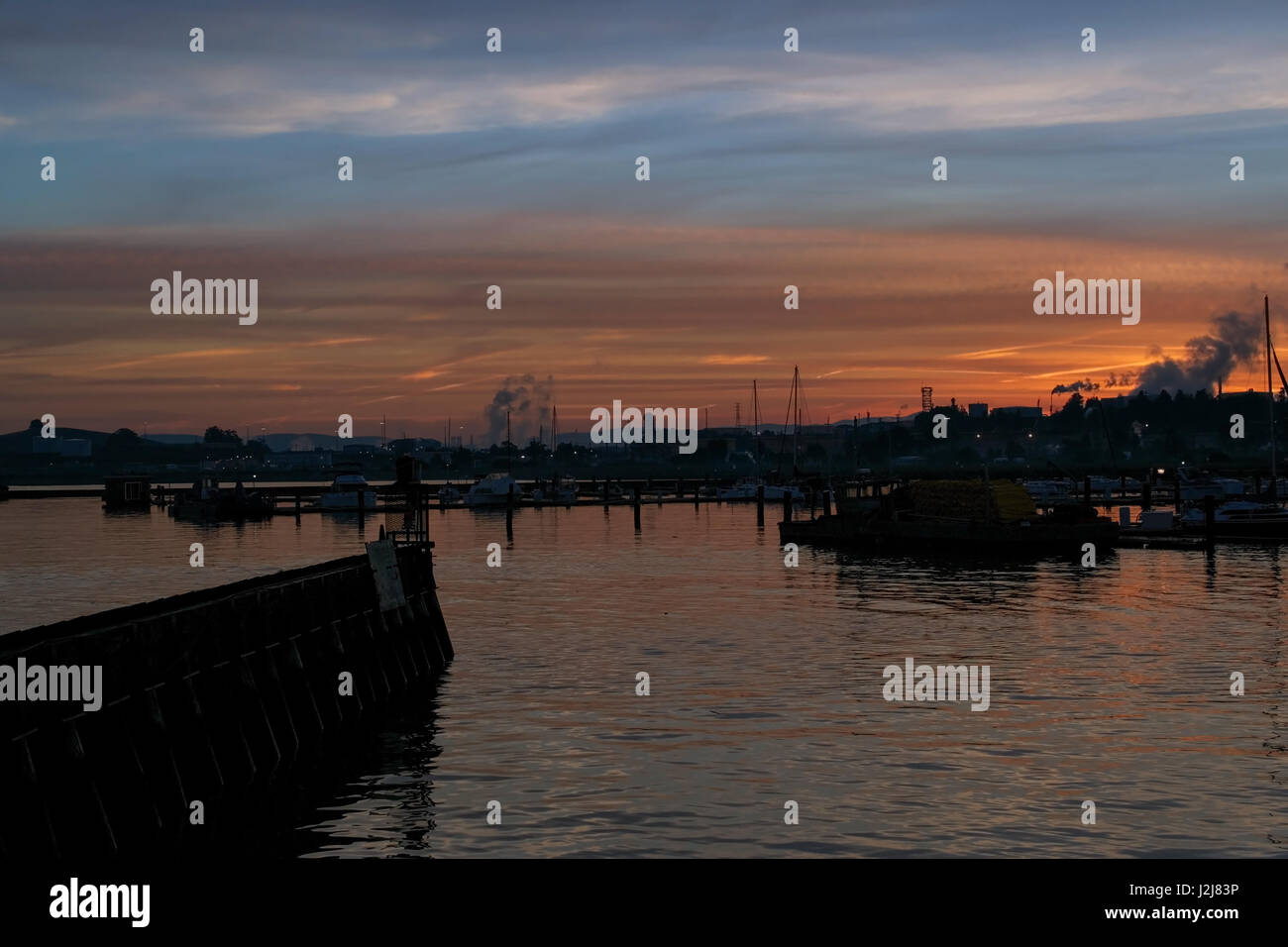 Martinez california waterfront park hi-res stock photography and images ...