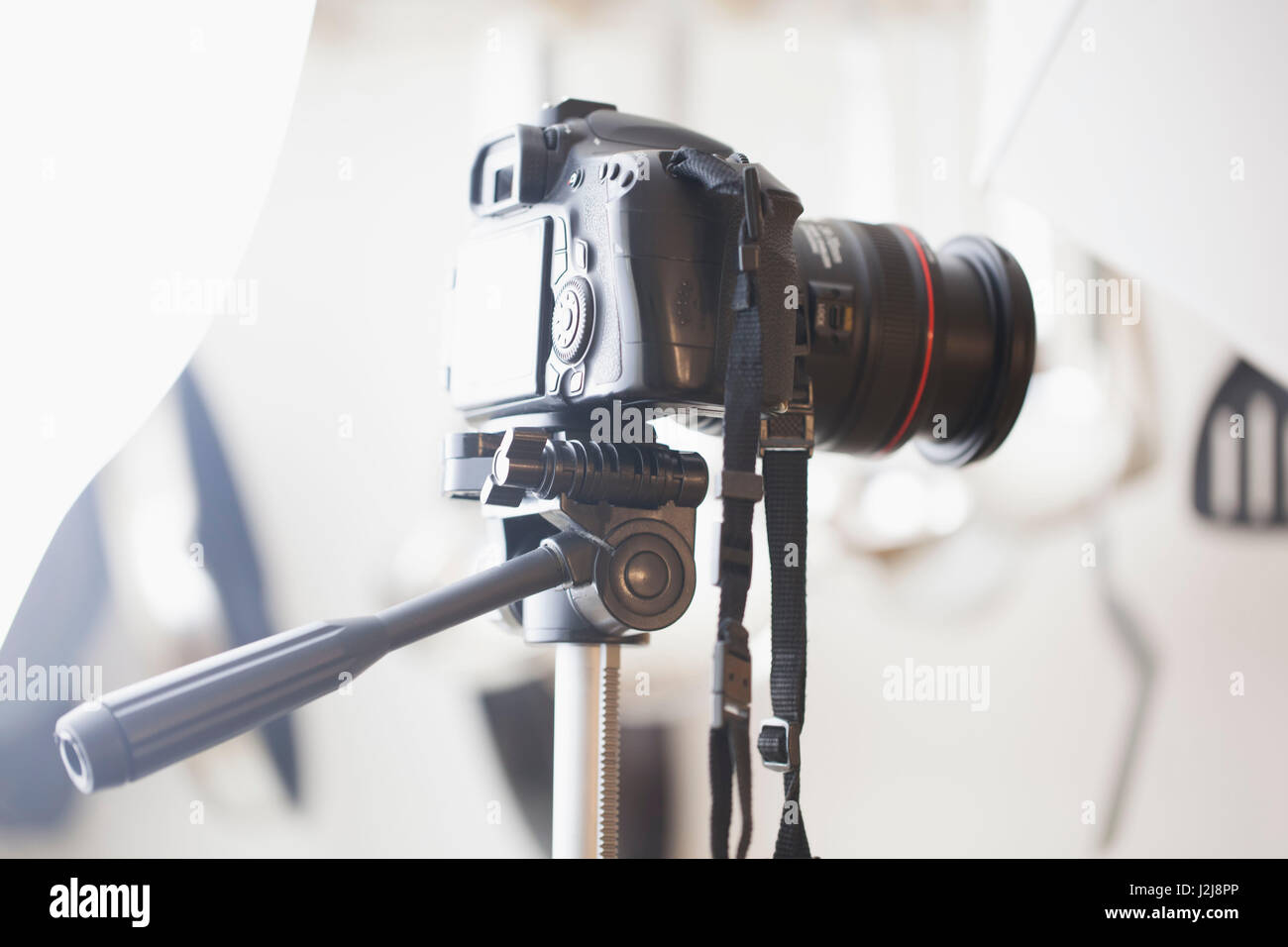 Studio set camera hi-res stock photography and images - Alamy