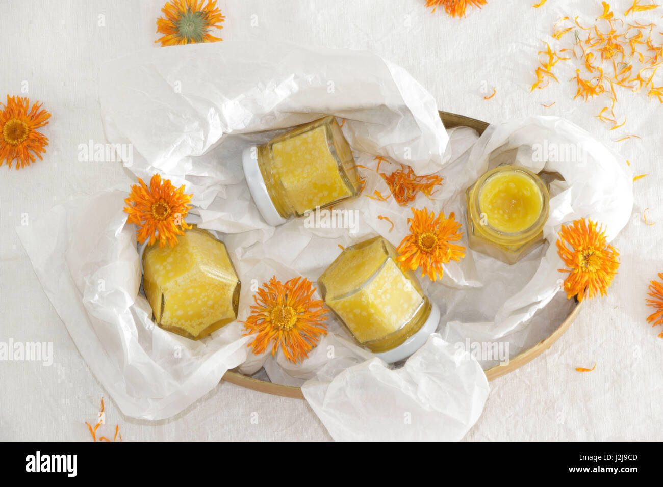 Marigold cream hi-res stock photography and images - Alamy