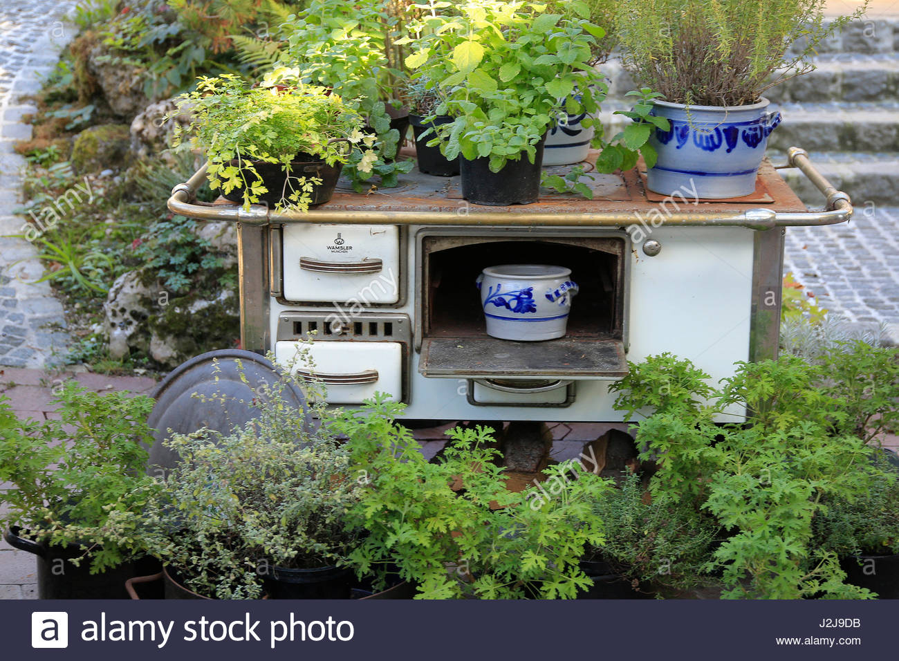 Coal Stove Stock Photos & Coal Stove Stock Images - Alamy
