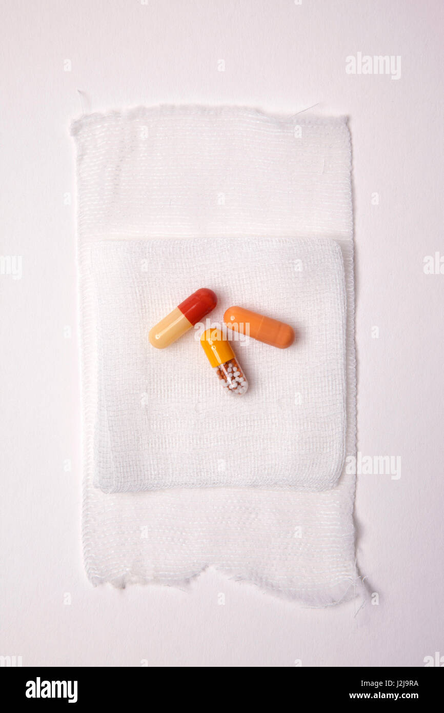 Compress, medicine, health, tablets Stock Photo - Alamy