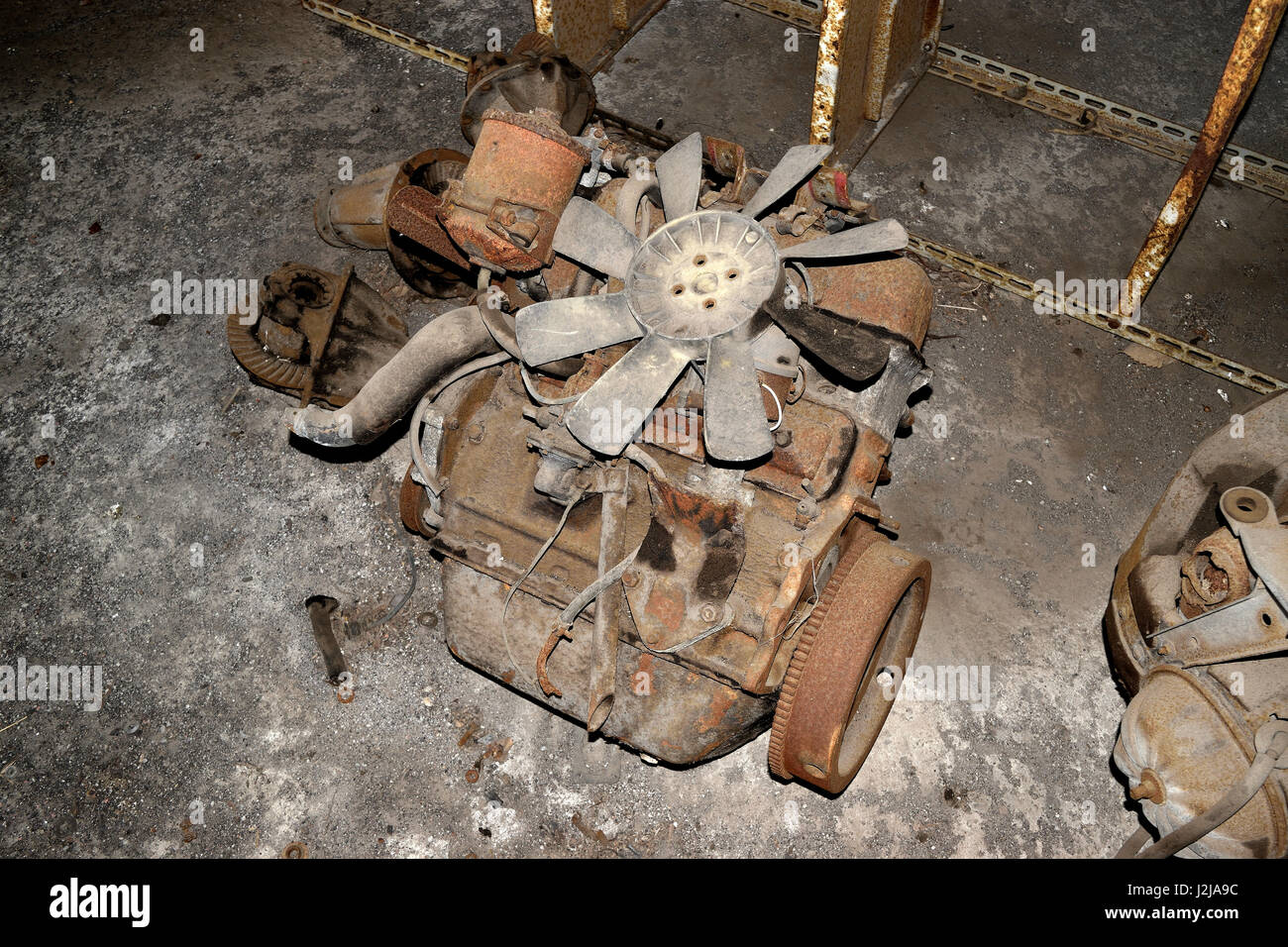 Old rusted engine ready for dismantling process Stock Photo - Alamy