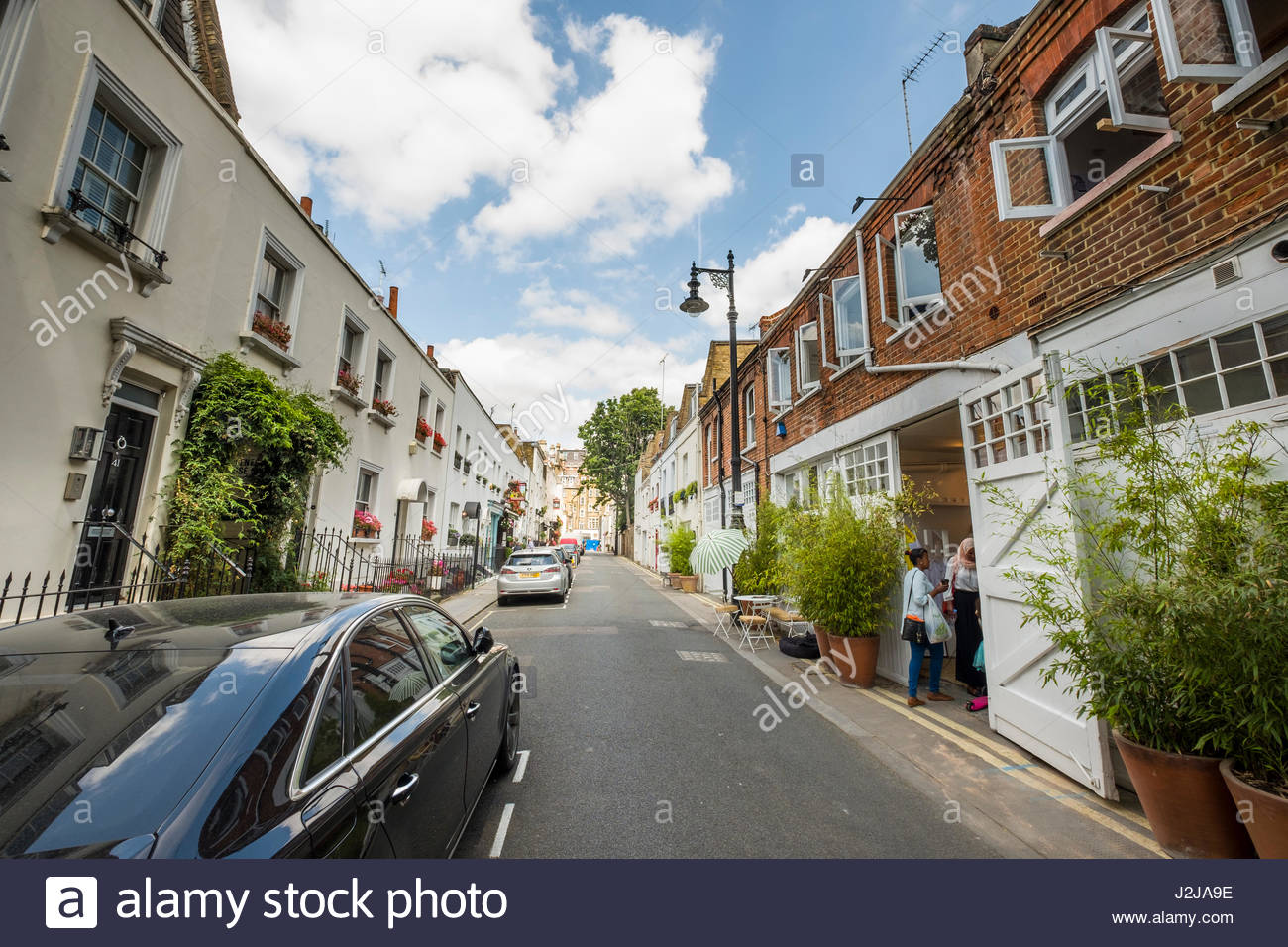 Kinnerton Street High Resolution Stock Photography and Images - Alamy