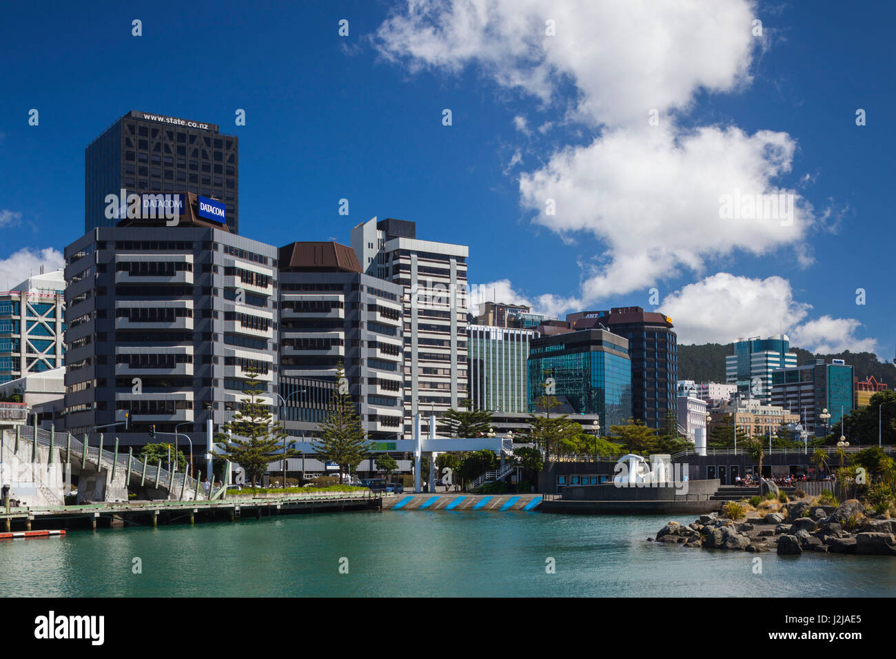 New Zealand, North Island, Wellington, skyline and waterfront buildings ...