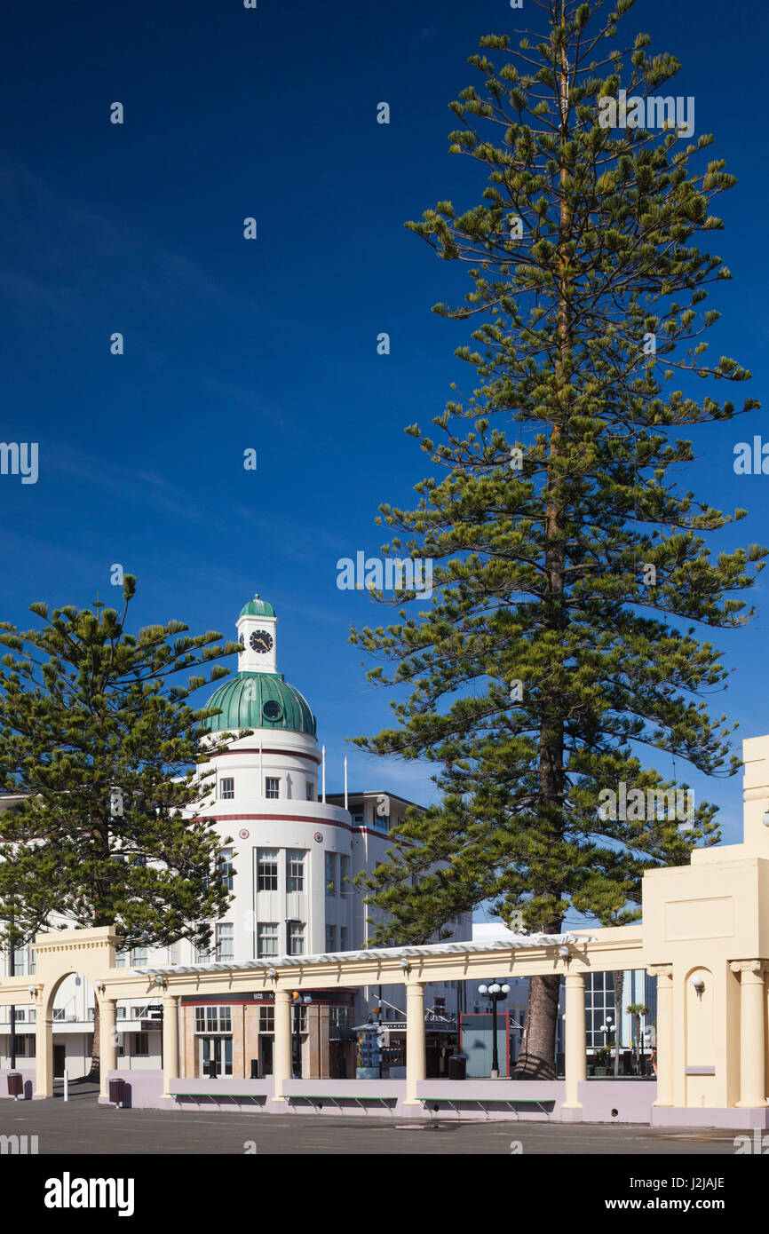 New Zealand, North Island, Hawkes Bay, Napier, art-deco architecture ...