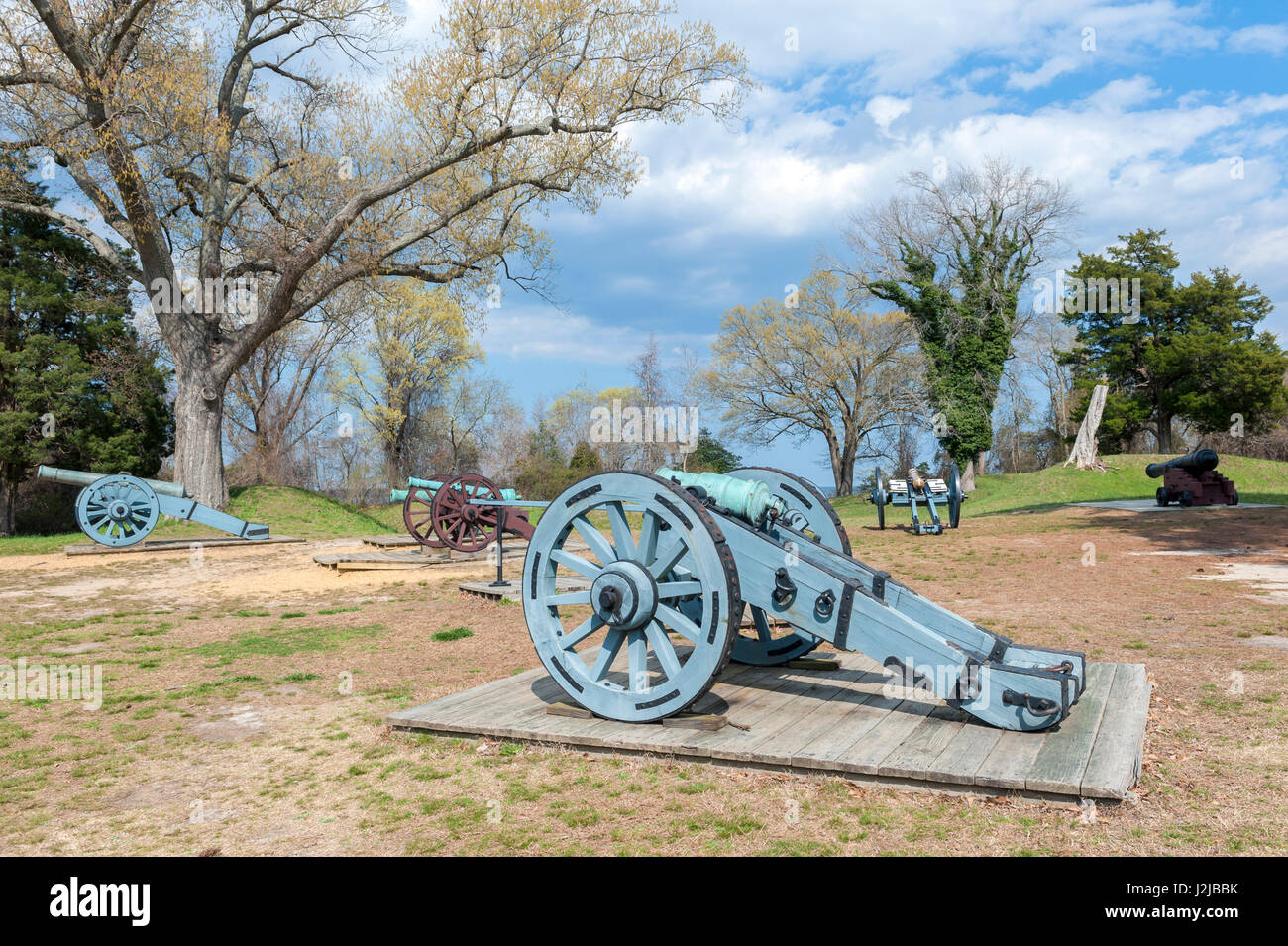 Revolutionary war cannons hi-res stock photography and images - Alamy