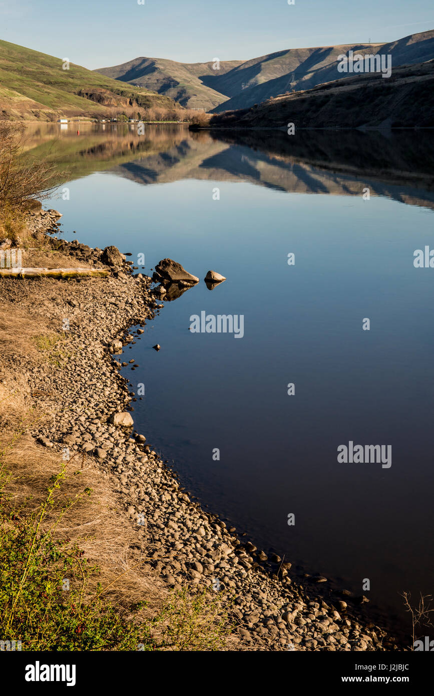 USA, Washington State, Whitman County, The Palouse, Snake River looking ...