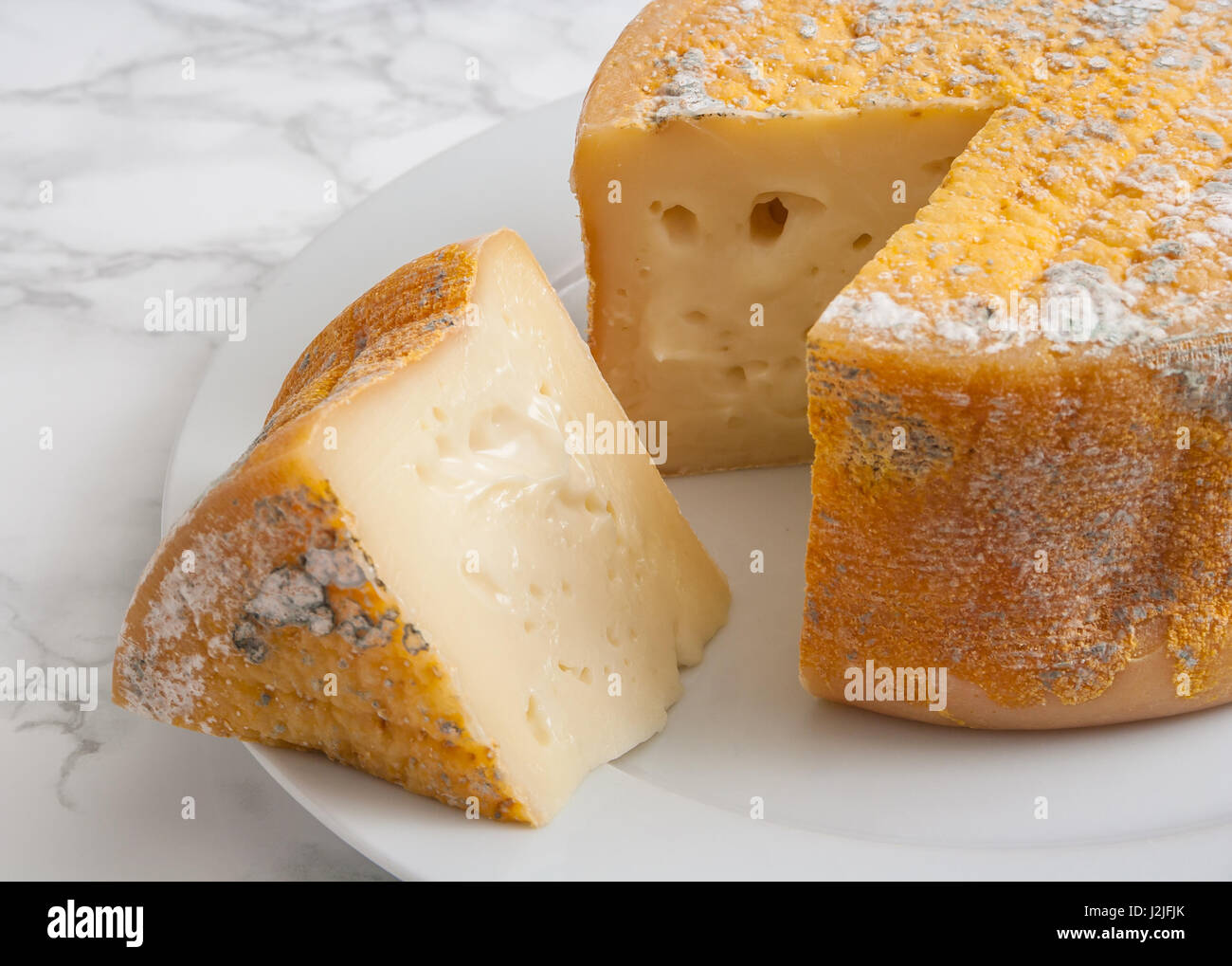 A delicious soft sheep cheese straight from the farm Stock Photo - Alamy
