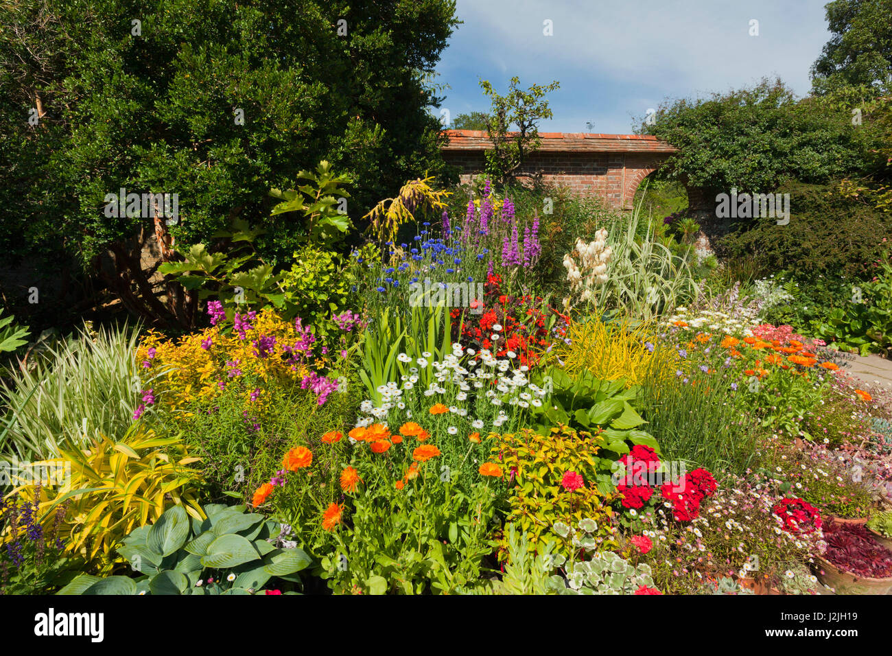Great dixter garden hi-res stock photography and images - Alamy