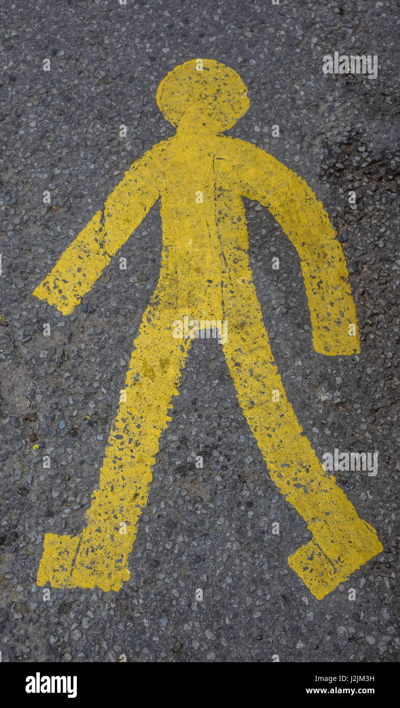 Walking street crossing line uk hi-res stock photography and images - Alamy