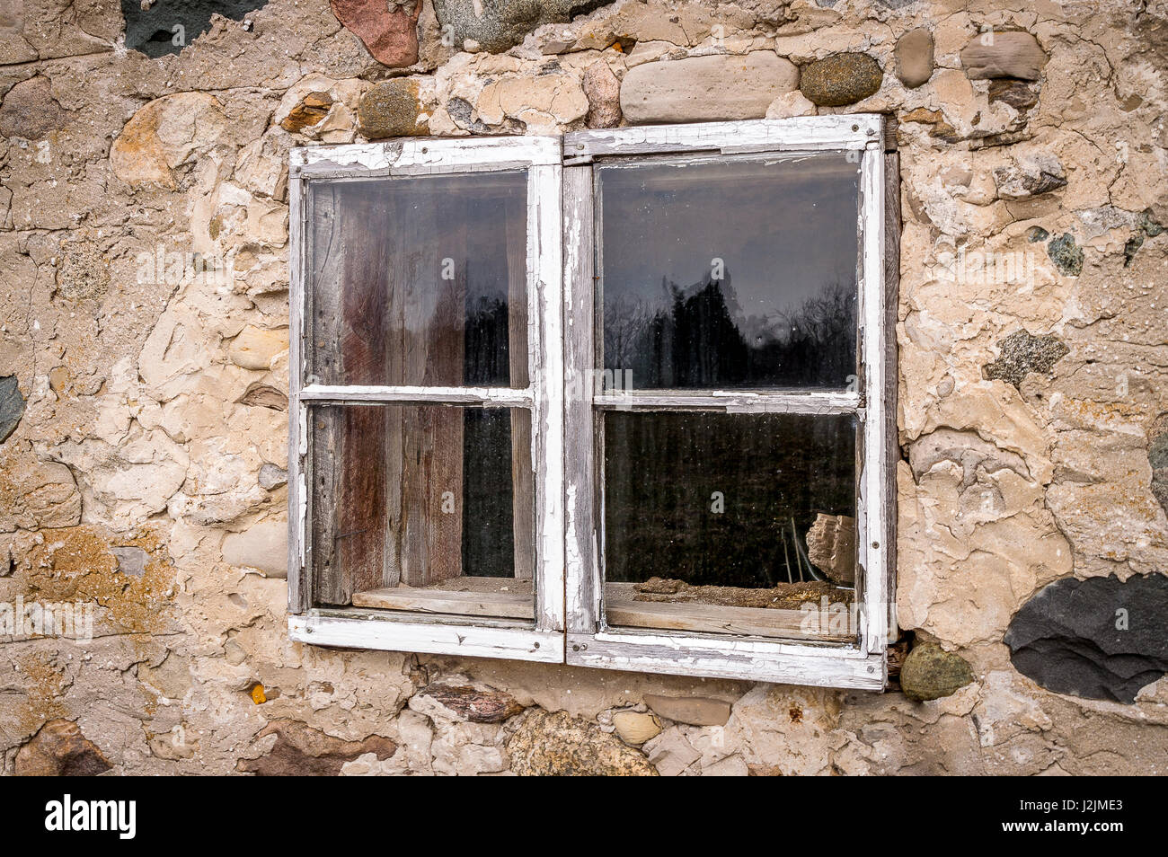 Barn Window in Ontario Canada Stock Photo - Alamy