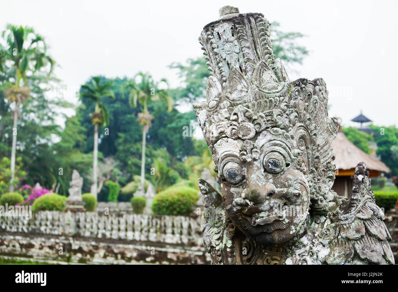 Traditional Balinese statue Stock Photo - Alamy