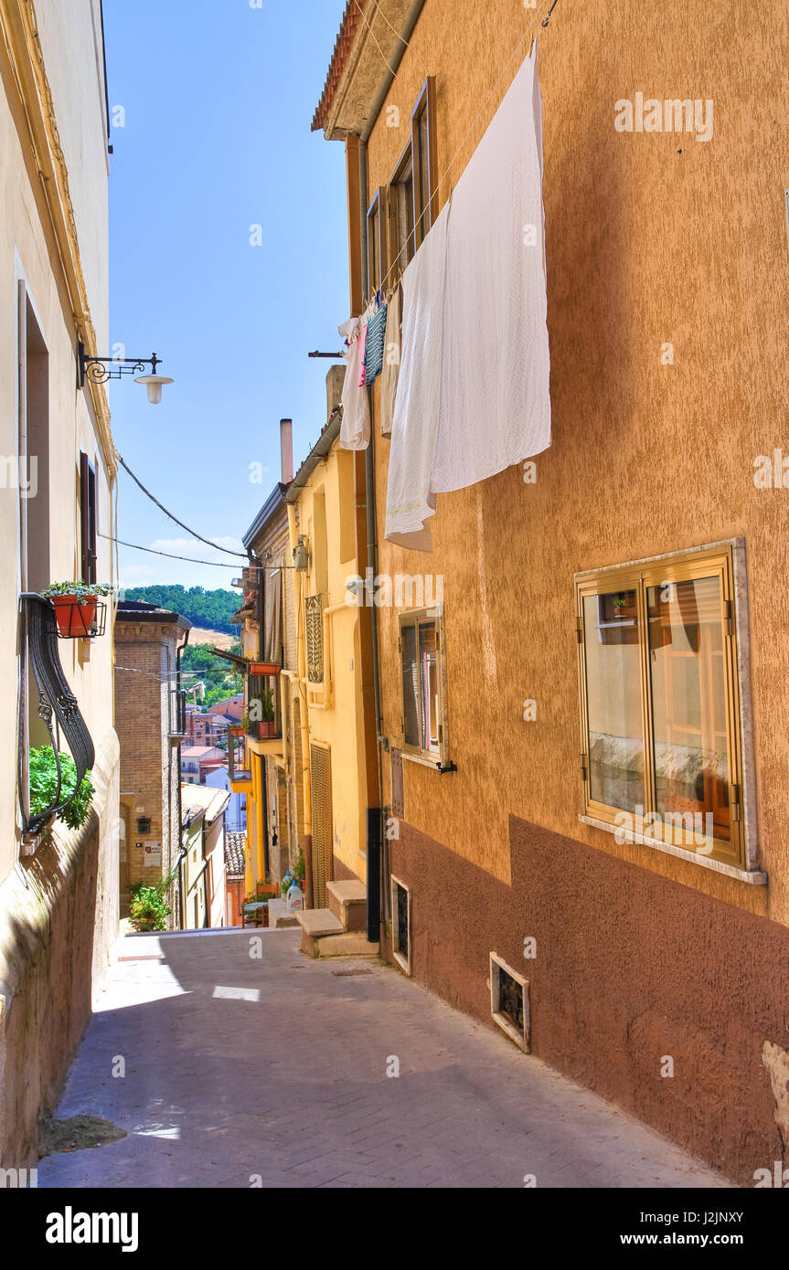 Alleyway. Biccari. Puglia. Italy Stock Photo - Alamy