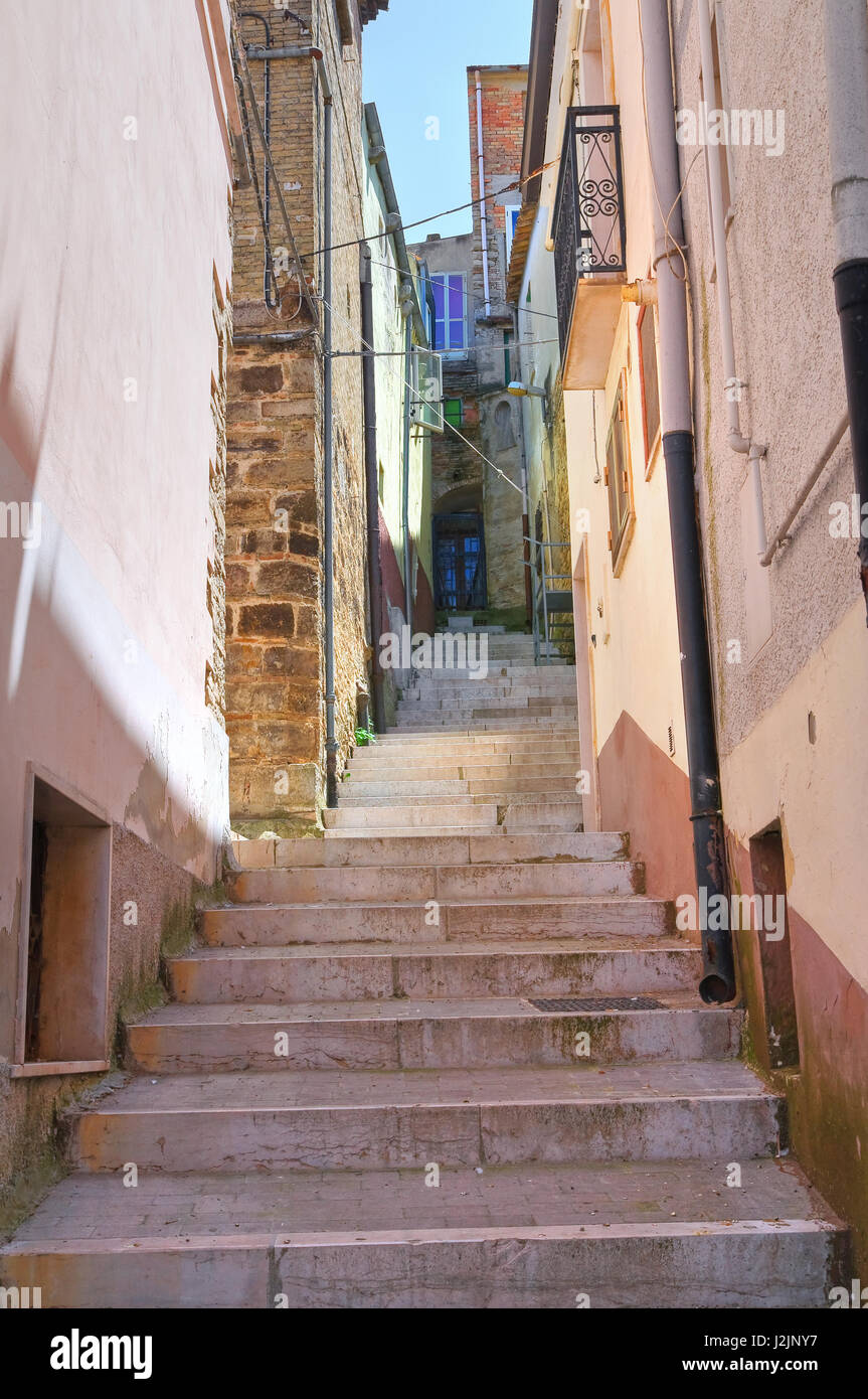 Alleyway. Biccari. Puglia. Italy Stock Photo - Alamy
