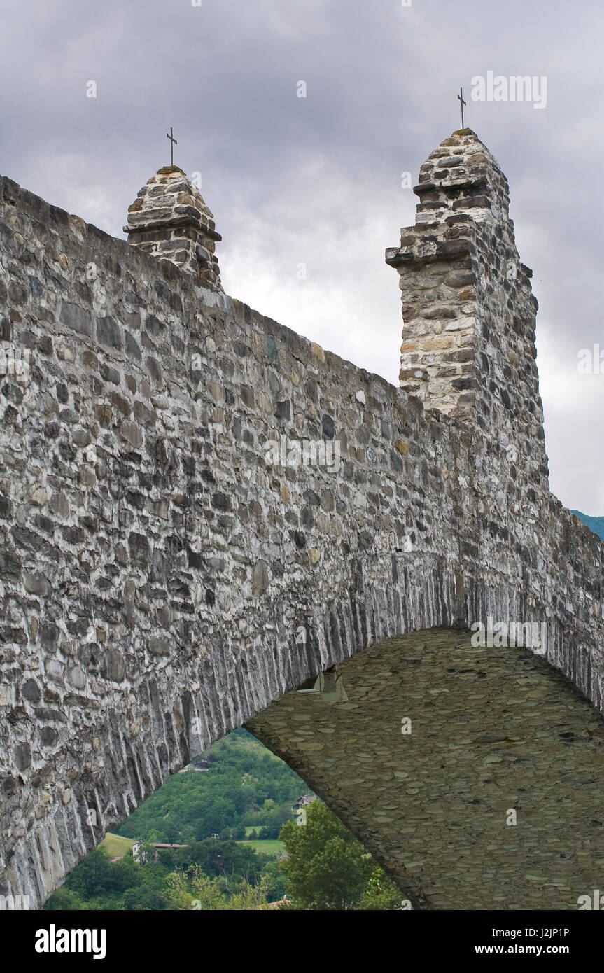 Hunchback bridge. Bobbio. Emilia-Romagna. Italy Stock Photo - Alamy