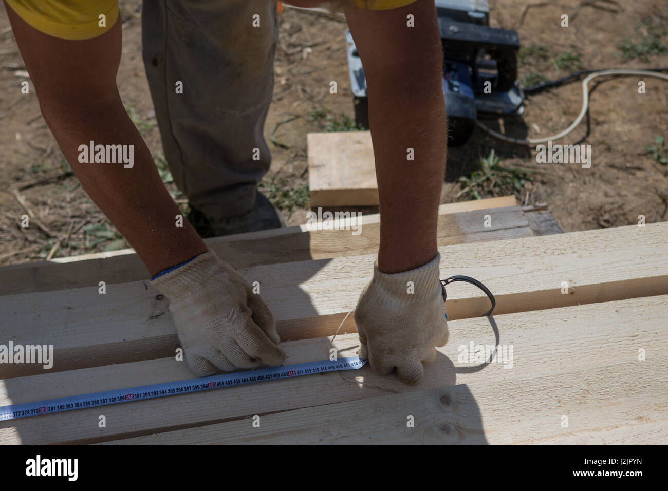 Land building manufacture construction hi-res stock photography and ...