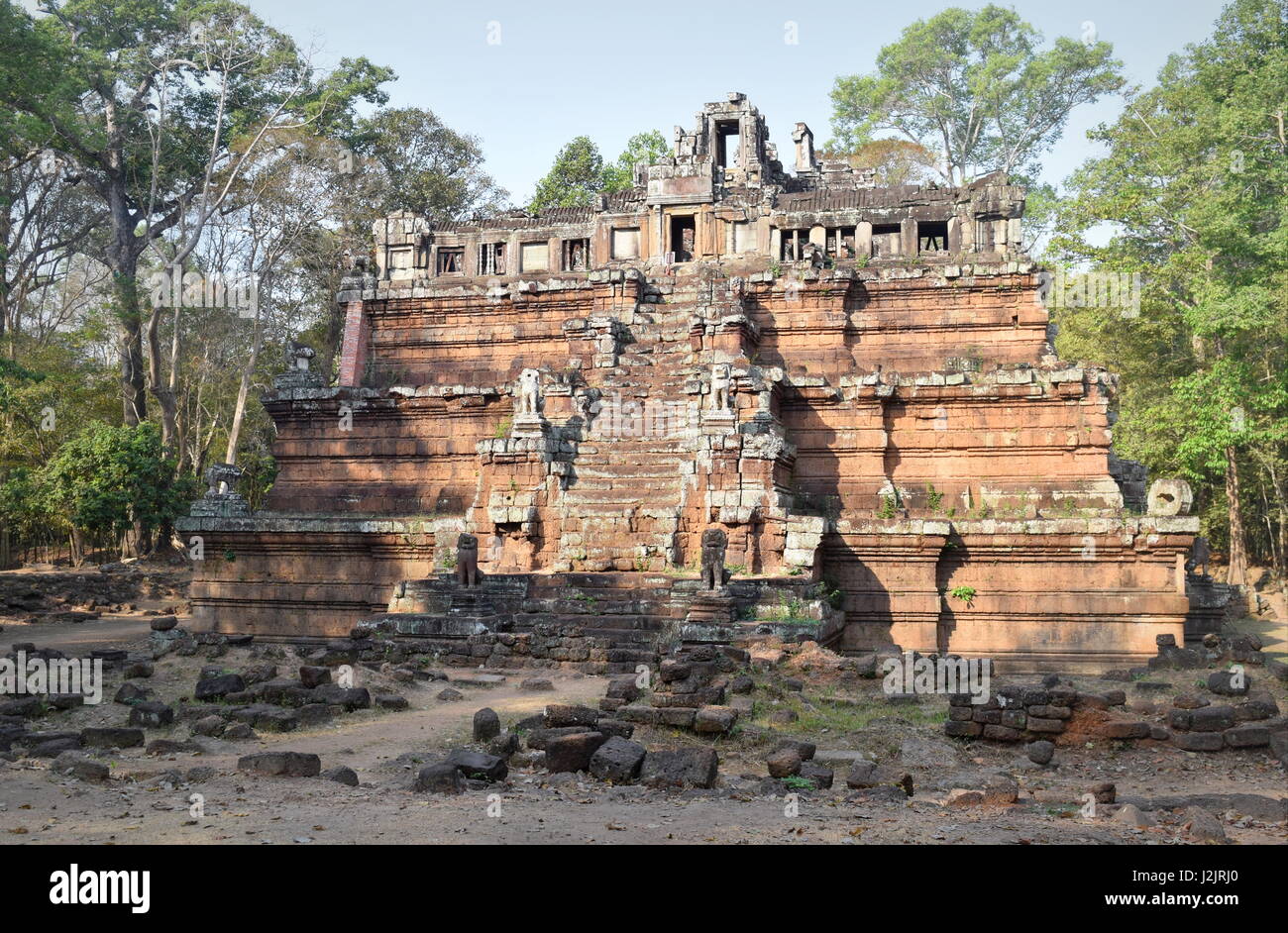 Ancient Phimeanakas Hindu pyramid temple ruins from the 10th century in ...