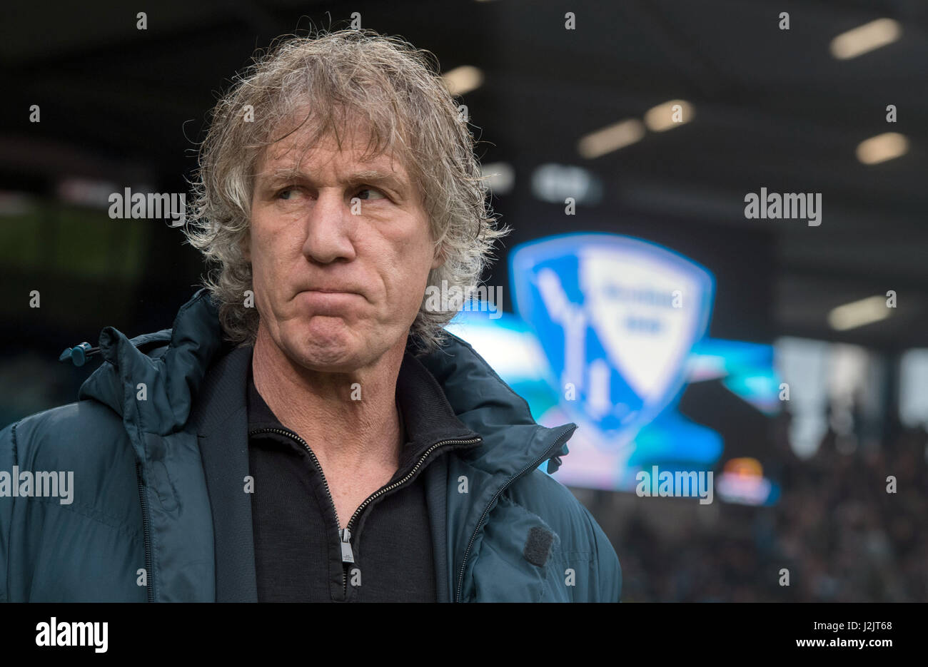 Bochum, Germany. 28th Apr, 2017. Bochum's coach Gertjan Verbeek at the ...