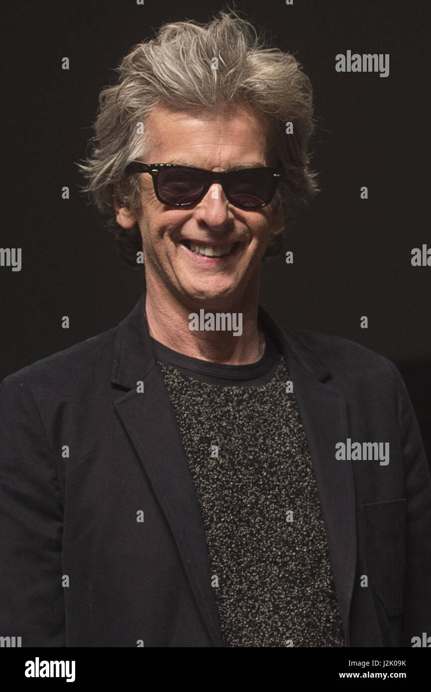 Calgary, ALBERTA, Canada. 28th Apr, 2017. Actor Peter Capaldi shares ...