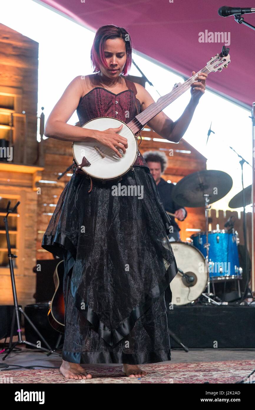 Daniel giddens hi-res stock photography and images - Alamy