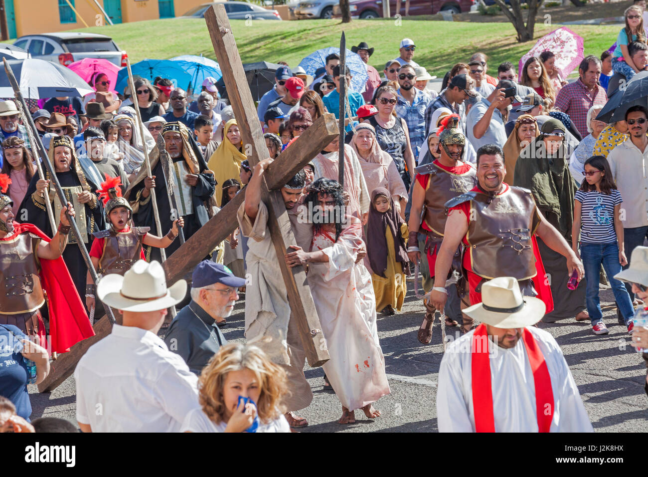 Tucson, Arizona - An annual Good Friday procession reenacts the ...
