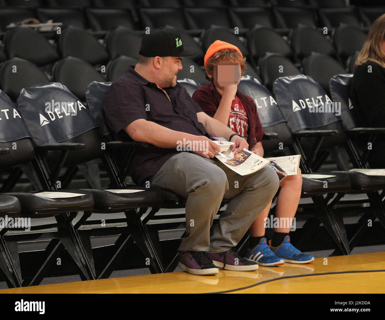 Celebrities at the Lakers game. The Washington Wizards defeated the Los ...