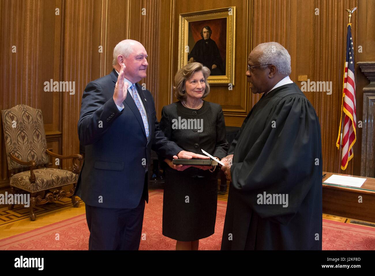 Former Georgia Gov. Sonny Perdue, left, is sworn in as the 31st U.S ...