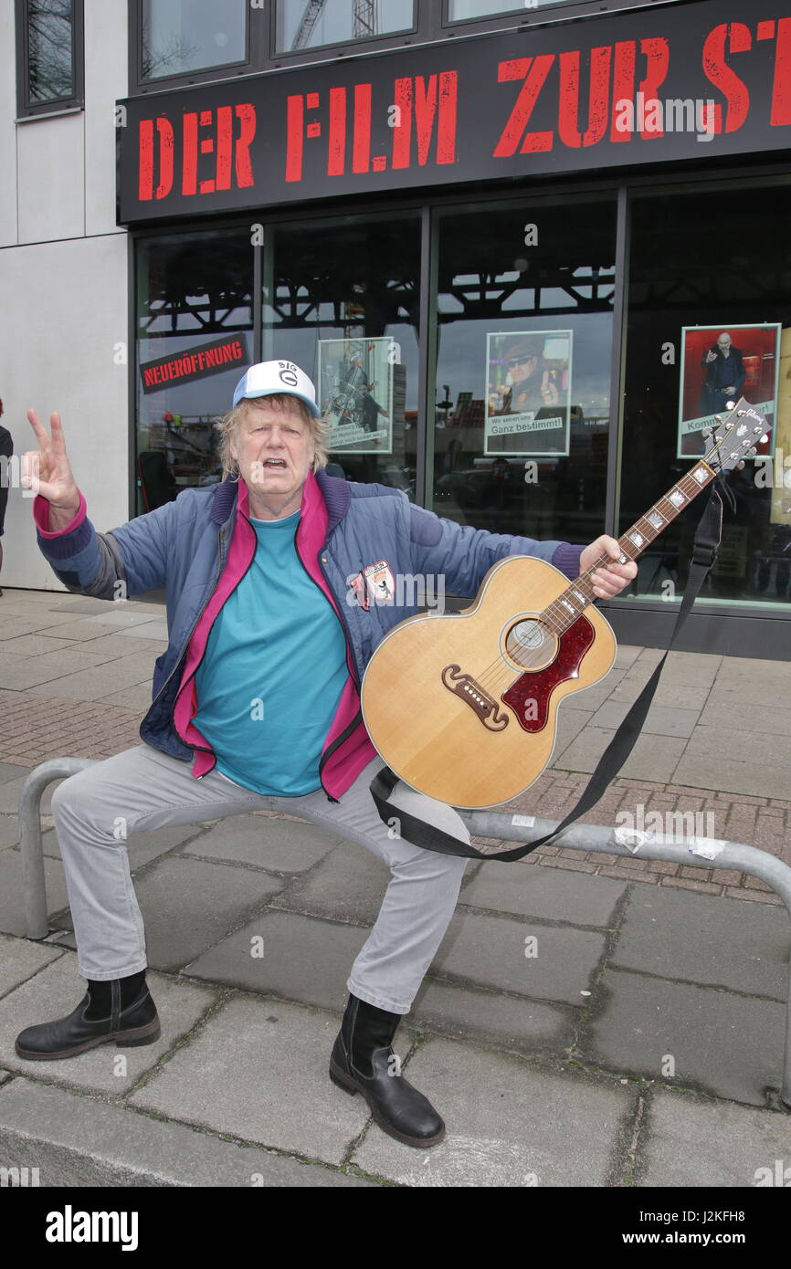 Opening of the "Hamburg Huus" Featuring: Gunter Gabriel Where: Hamburg ...