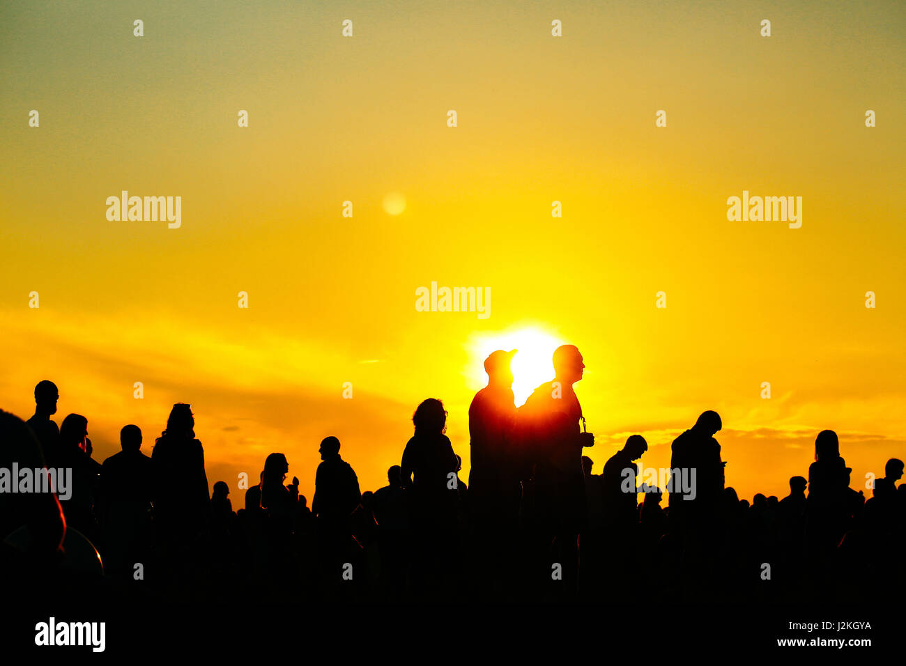 Silhouette of people in sunset on holiday. summer lifestyle. Colorful ...