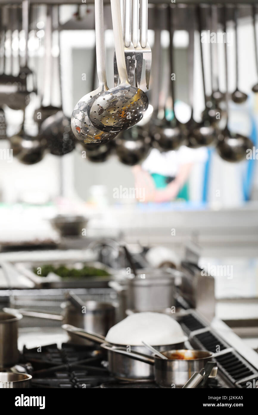 Restaurant chef finishing hi-res stock photography and images - Alamy