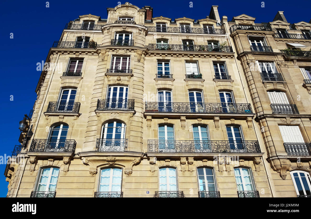 The traditional French Haussmann building in Paris Stock Photo - Alamy