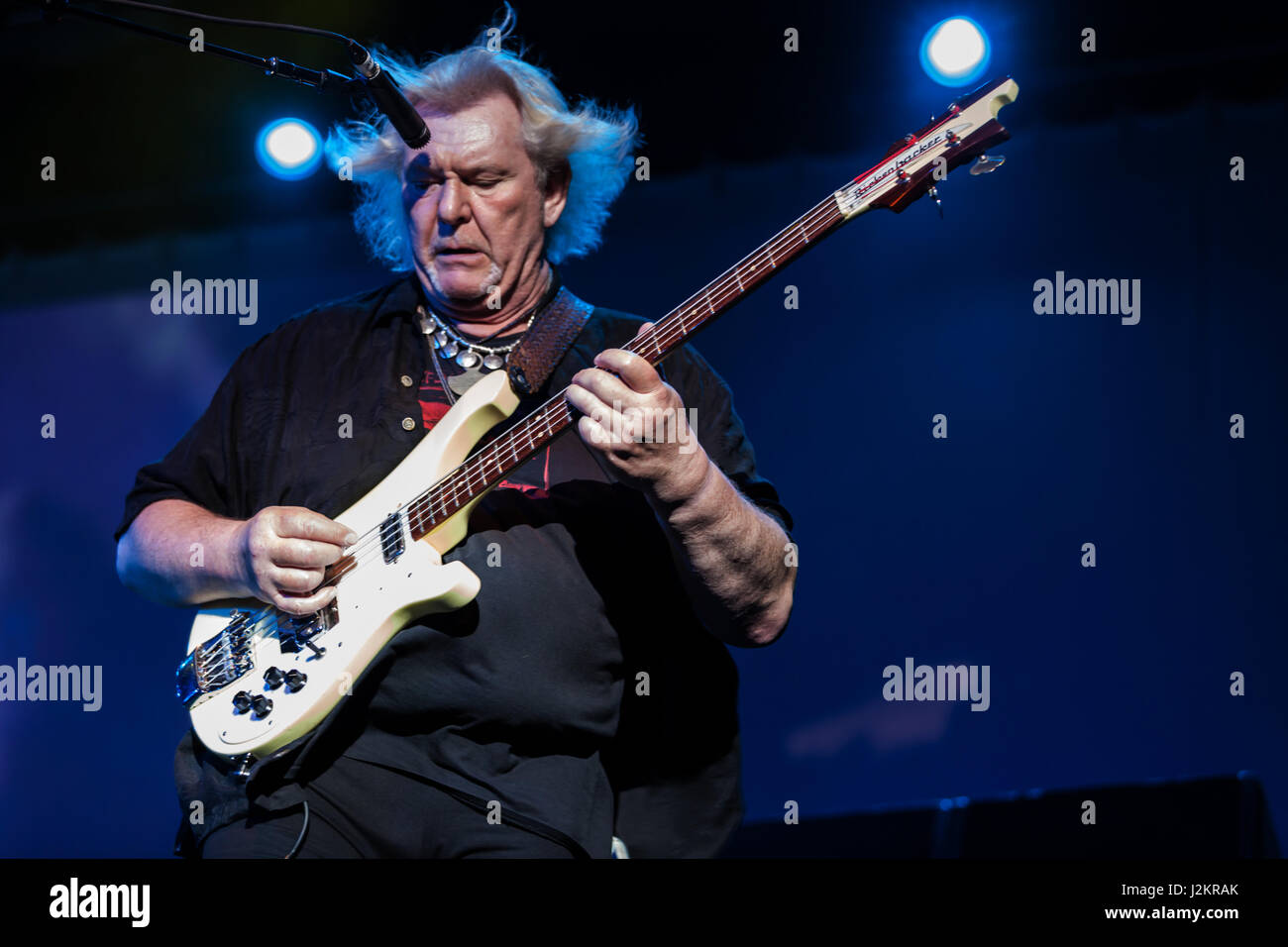 9 songs film hi-res stock photography and images - Alamy